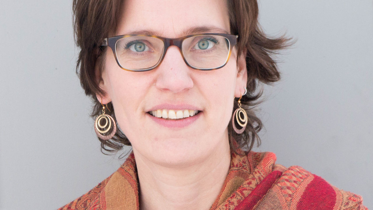 Dr Eva-Clarita Pettai - Imre Kertész Kolleg Jena